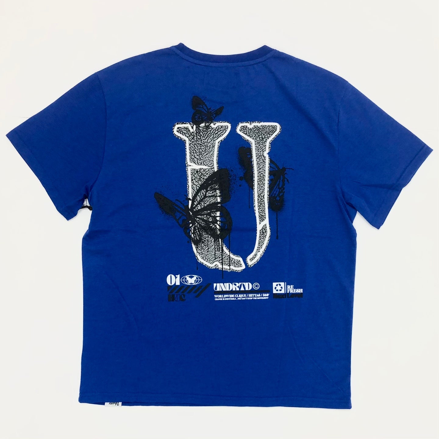 HIGHLY UNDRTD Clique Graphic T-Shirt – K MOMO